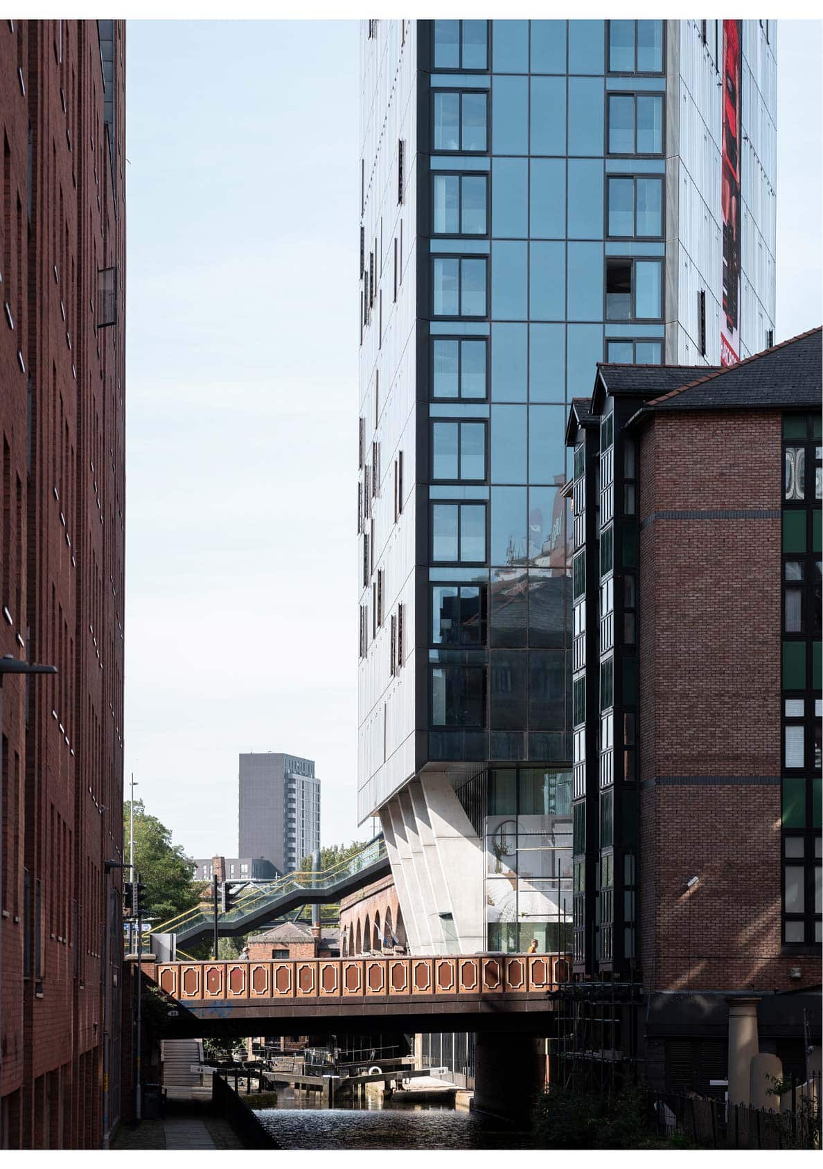 Jon Matthews Architects – Axis