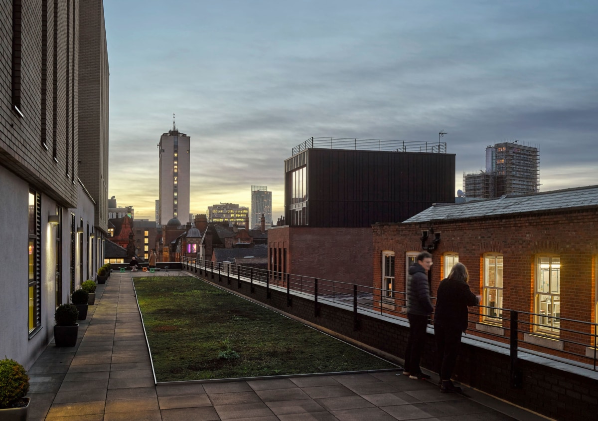 Jon Matthews Architects – The Hive